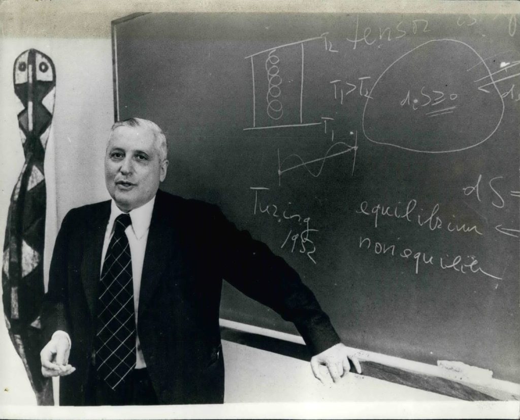 The Century of Complexity | Beshara Magazine